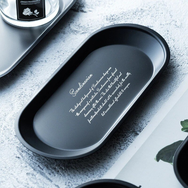 Baduglobal.ro Nouă tavă de depozitare din metal negru, cu inscripții ...