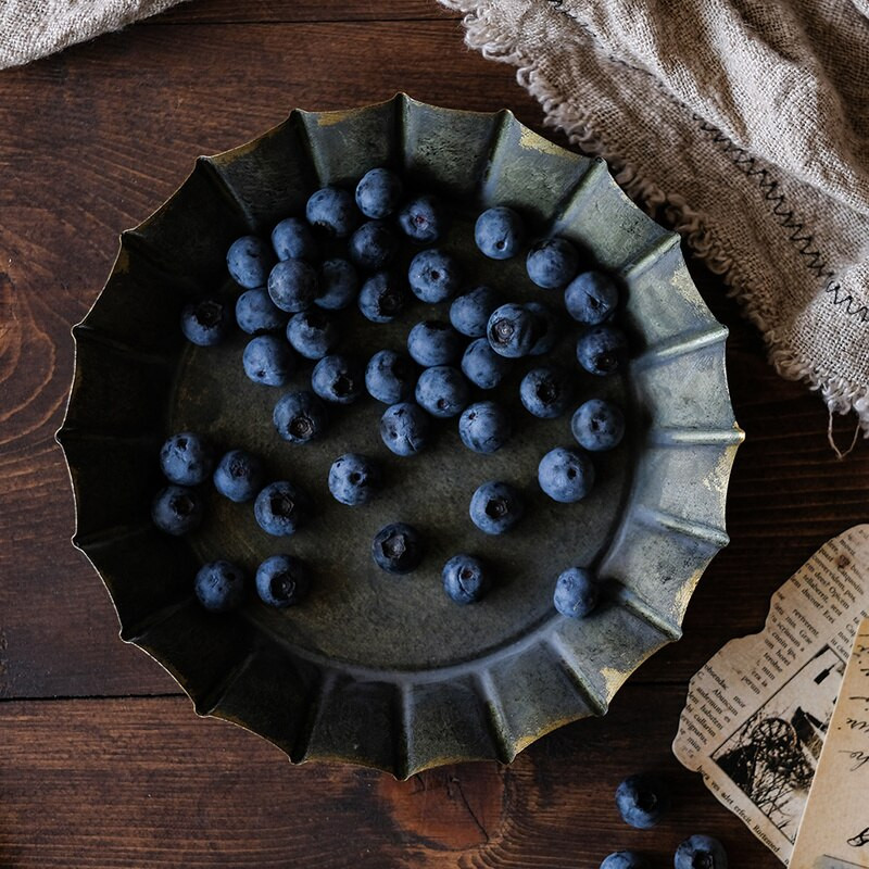 Badu Bg Дантелена ретро кръгла желязна плоча Флорална джанта Ръчно изработена ретро антична