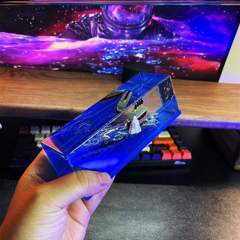 Cruise Ship Fluids Drifting Bottle Titanic Liquid Hourglass Creative ...