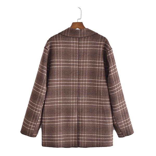 Badu.bg Дамско есенно-зимно карирано сако с шпиц деколте - Badu.bg